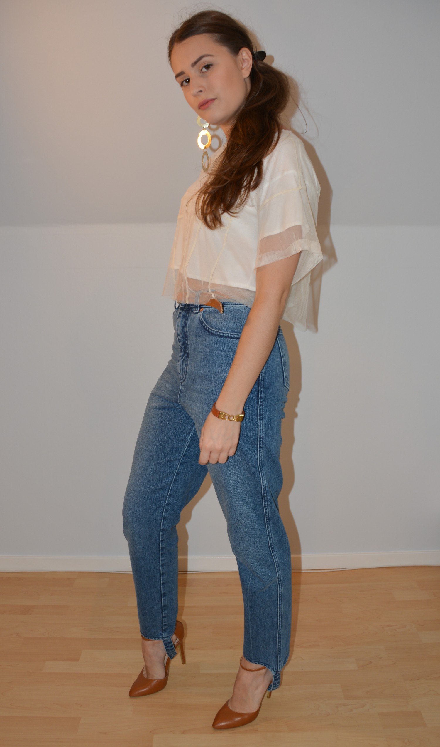 Stirrups: One Of The Biggest Trends This Season - fashionpsychic